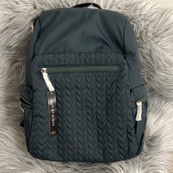 Sherpani | Bags | Sherpani Bryce Le Quilted Womens Backpack New | Poshmark